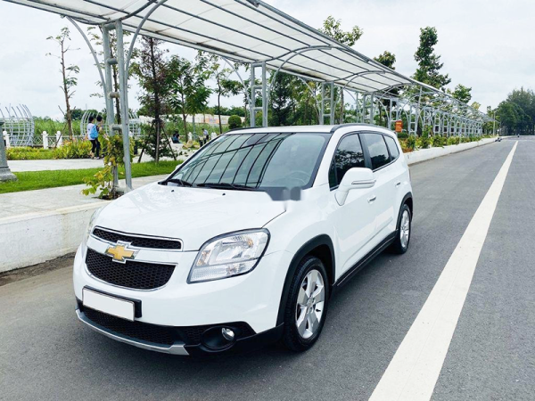 Kính chắn gió xe Chevrolet Orlando - Kính ô tô Thiên Kế