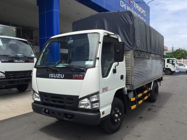 Kính chắn gió xe tải Isuzu 2.4 tấn - Kính ô tô Thiên Kế